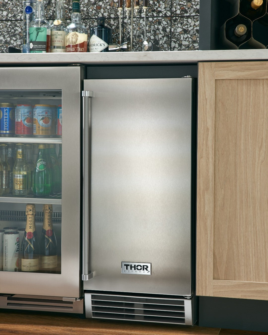 Thor Kitchen 15" Ice Maker with Built-In Pump (TIM1501)
