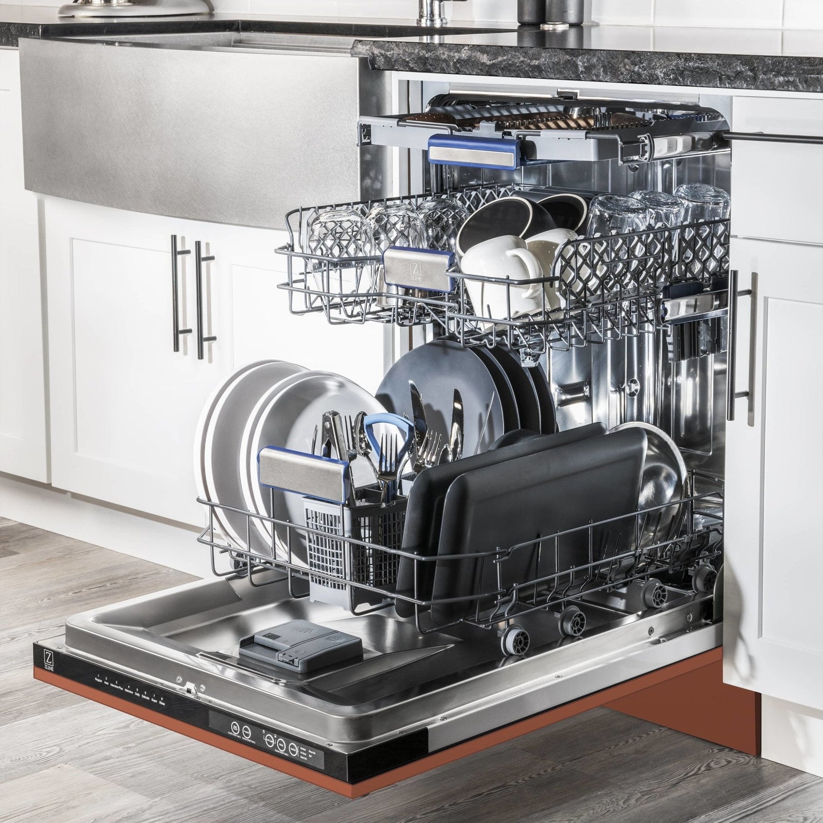 ZLINE 24" Dishwasher in Copper w/ Stainless Tub (DWV-C-24)
